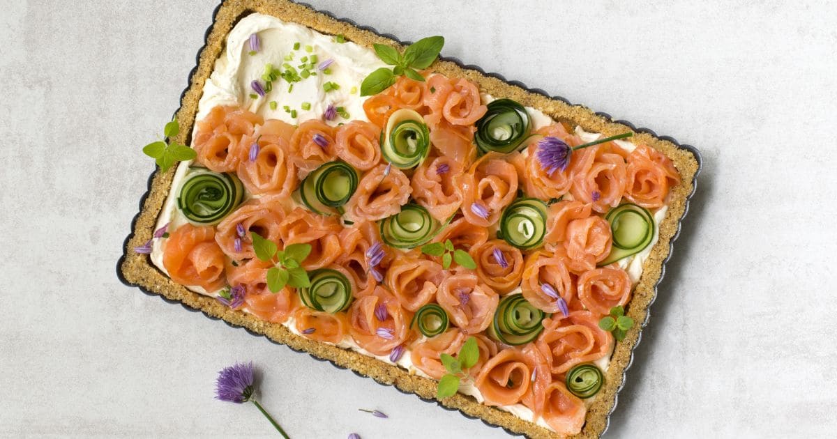 No bake pai med røkelaks og kremost