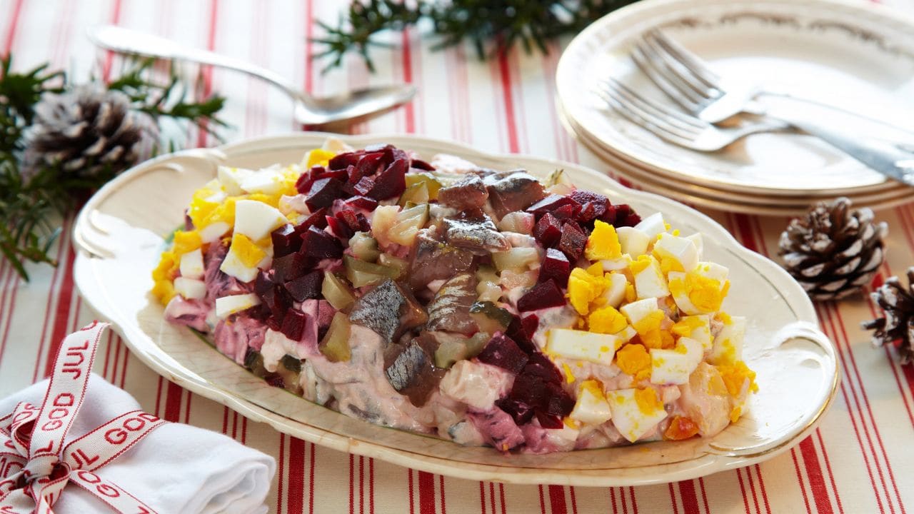 Sildesalat - Oppskrift fra TINE Kjøkken