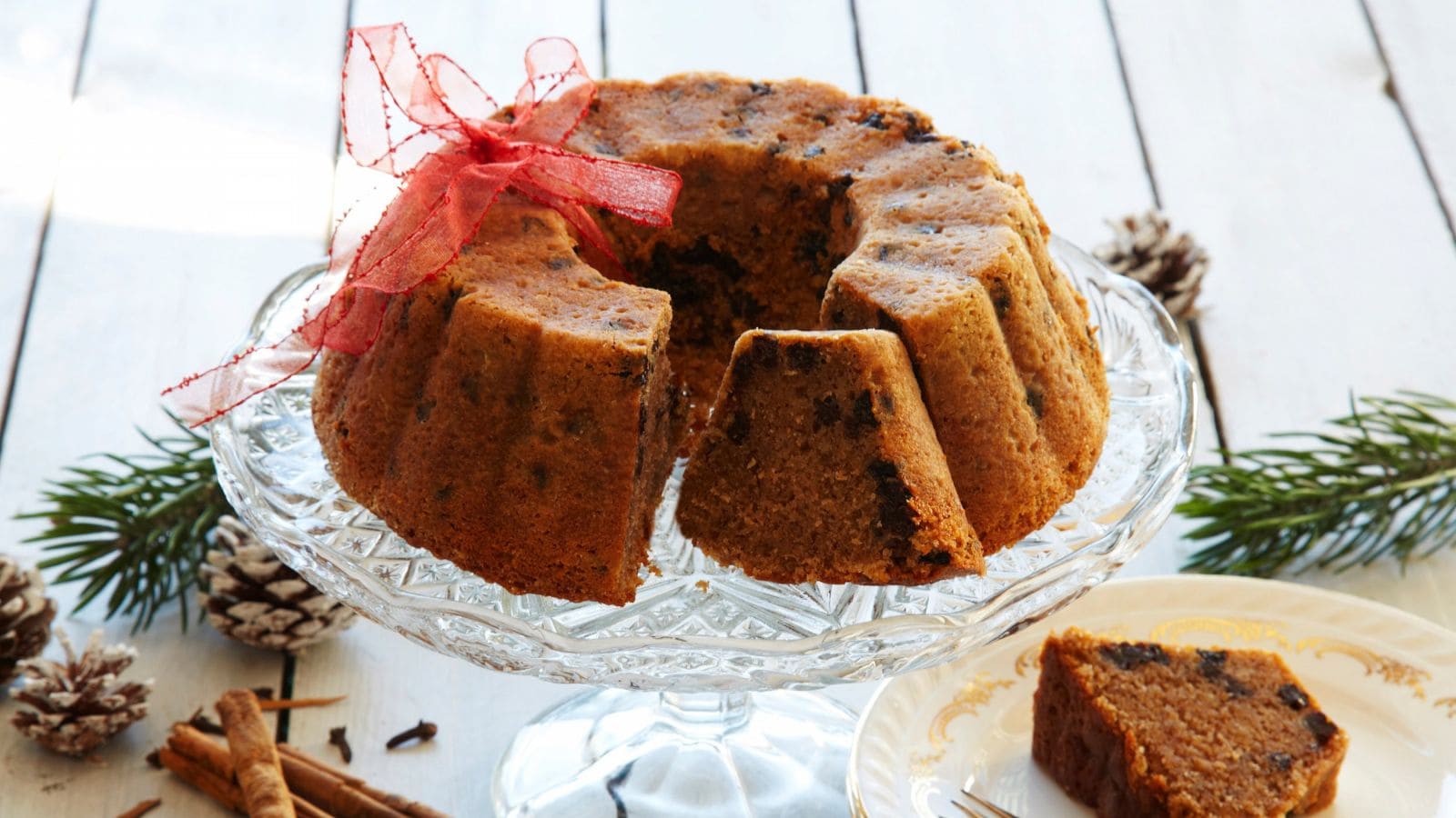 Krydderkake Med Frukt - Oppskrift fra TINE Kjøkken