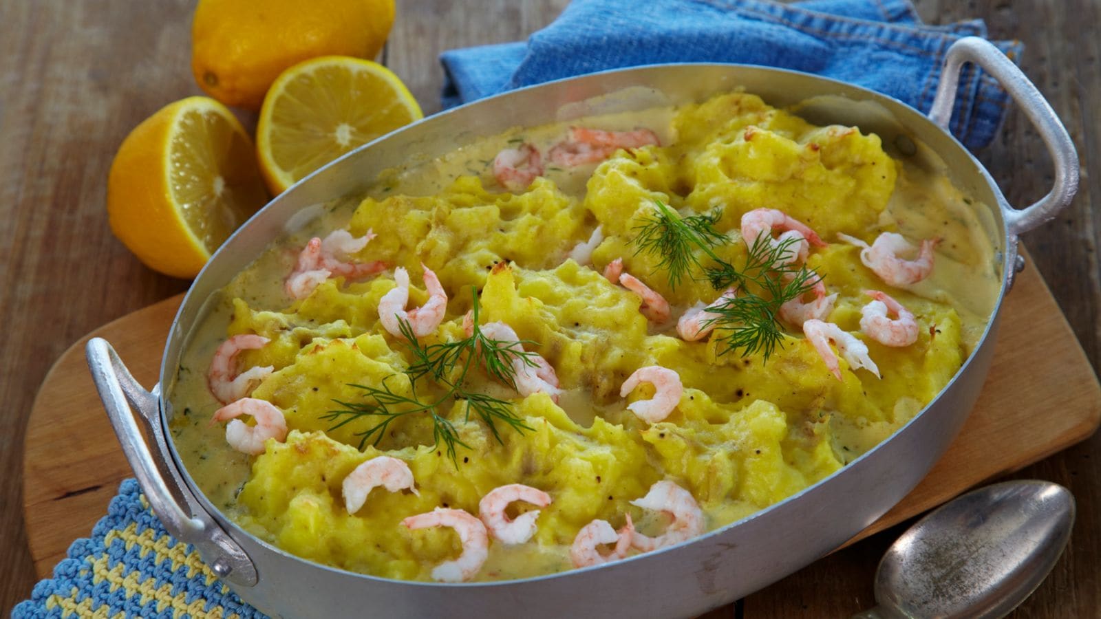 Fiskeform Med Reker - Oppskrift fra TINE Kjøkken