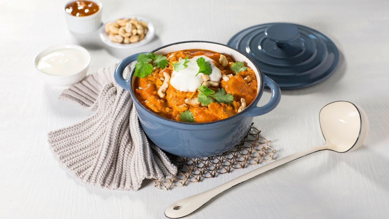 Indisk kyllinggryte - Oppskrift fra TINE Kjøkken