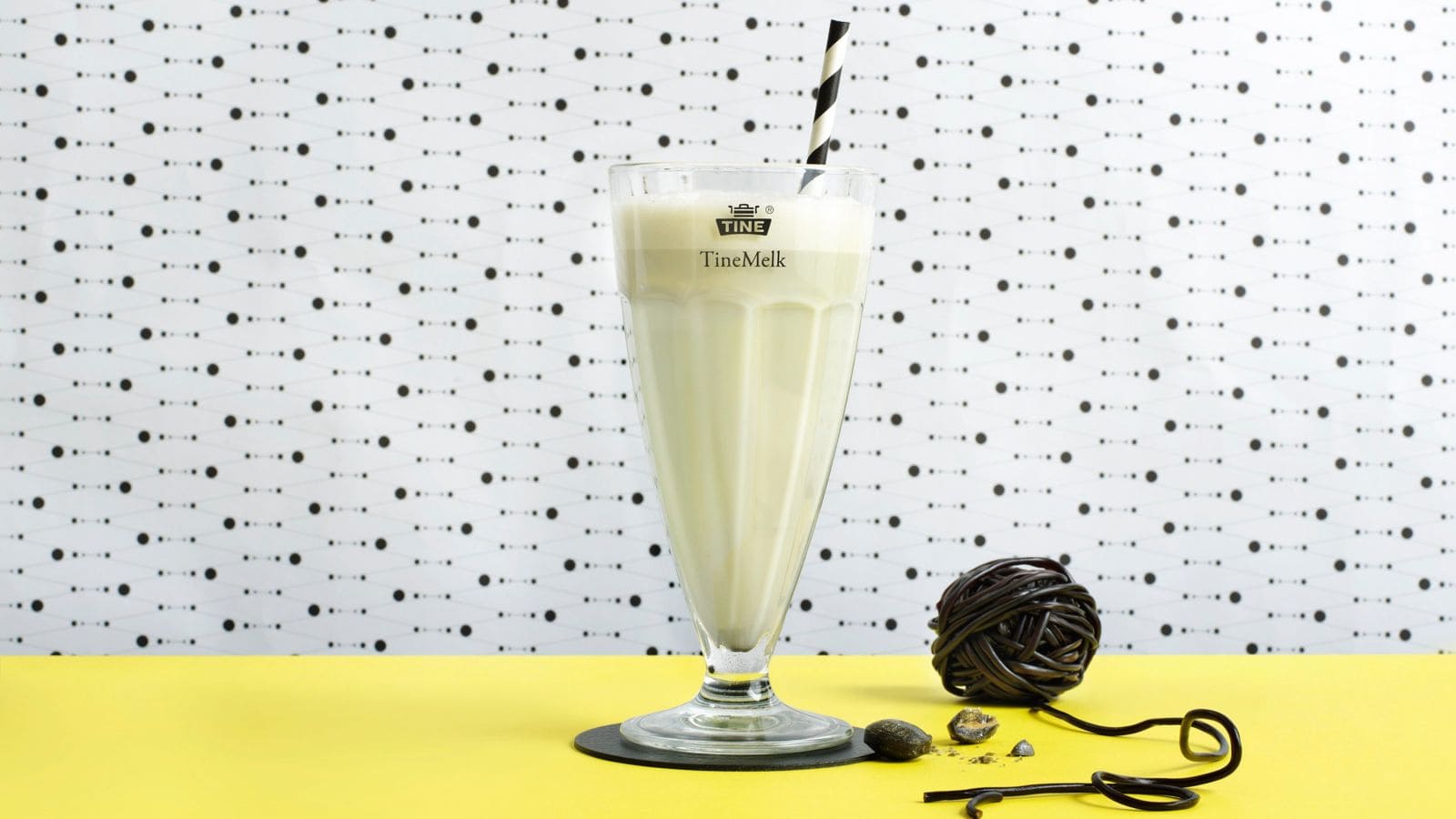 Lakrismilkshake - Oppskrift fra TINE Kjøkken