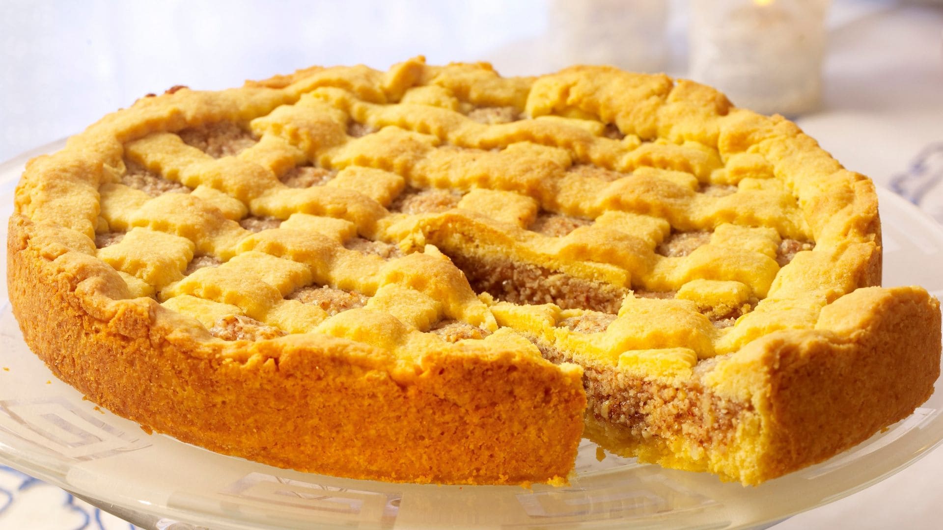 Fyrstekake - Oppskrift fra TINE Kjøkken