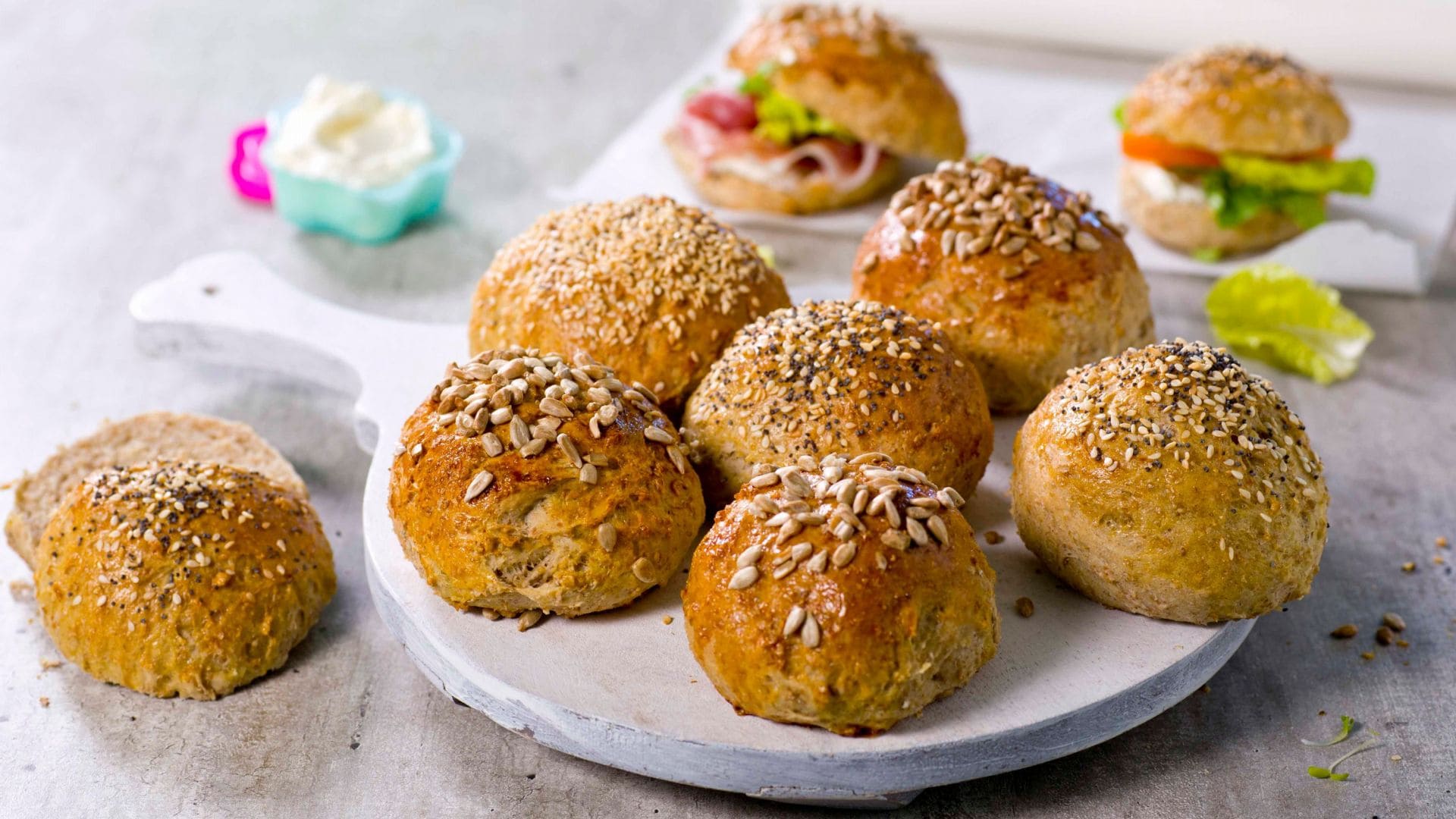 Rundstykker Med Gulrot Og Squash - Oppskrift fra TINE Kjøkken