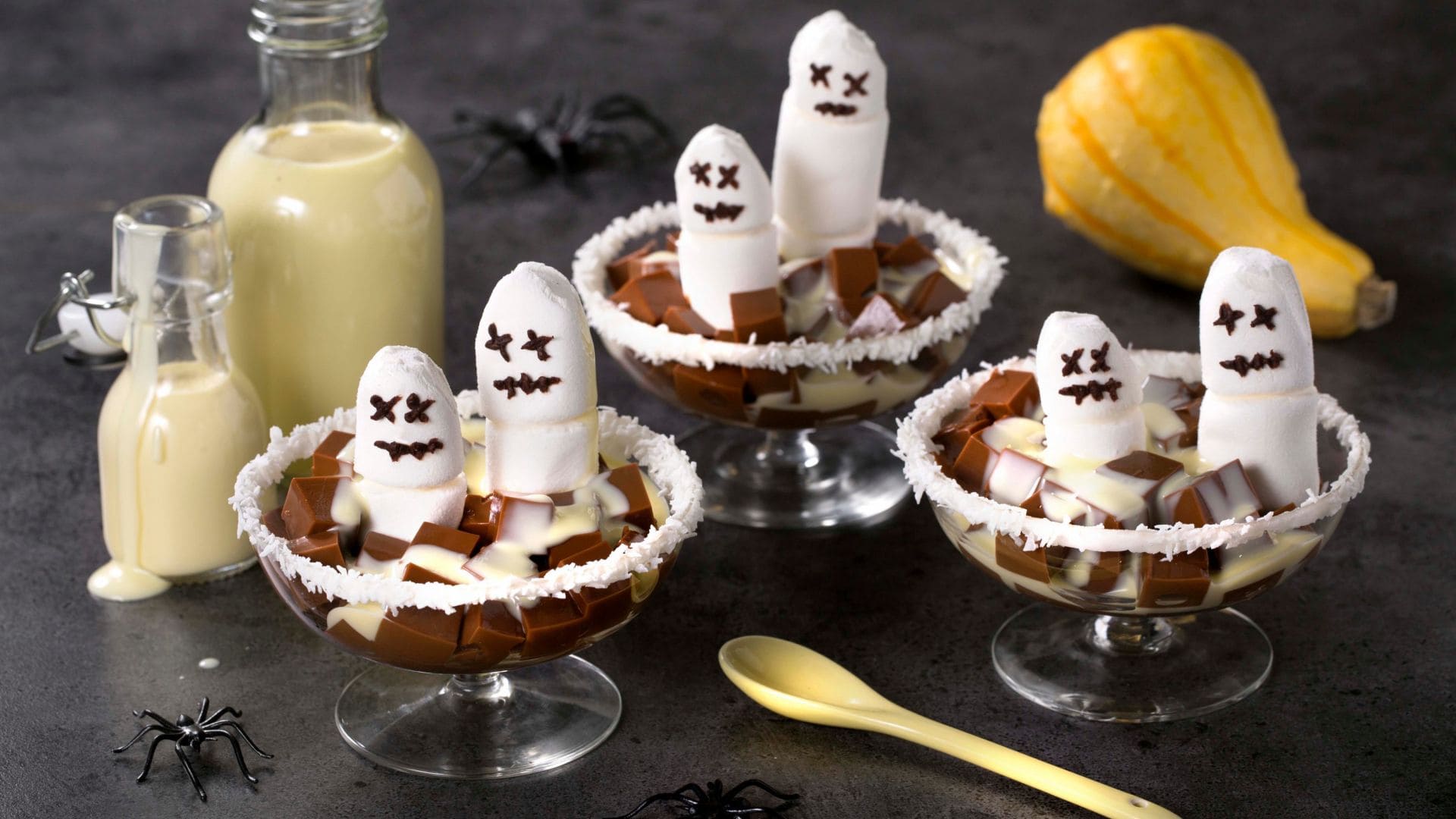 Spooky Sjokoladepudding - Oppskrift fra TINE Kjøkken