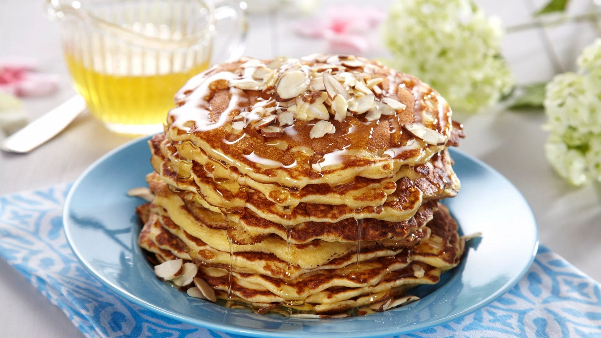 Luftige Pannekaker - Oppskrift fra TINE Kjøkken