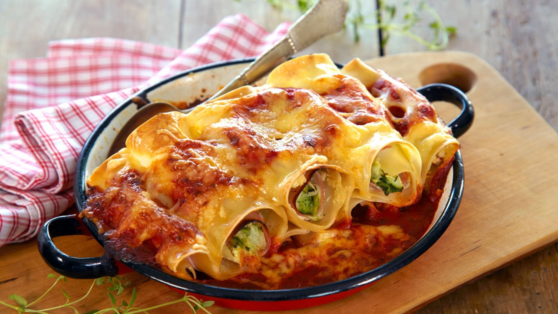 Pastaruller Med Kremost - Oppskrift fra TINE Kjøkken