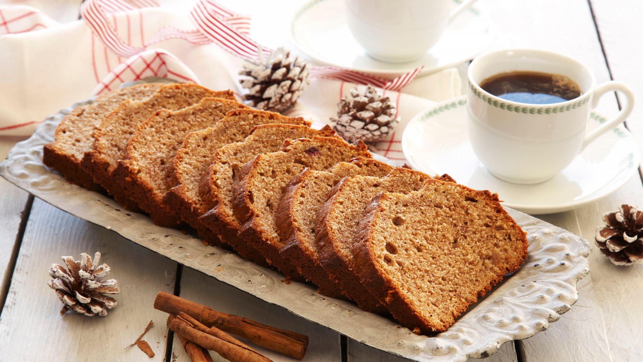 Krydderkake - Oppskrift fra TINE Kjøkken