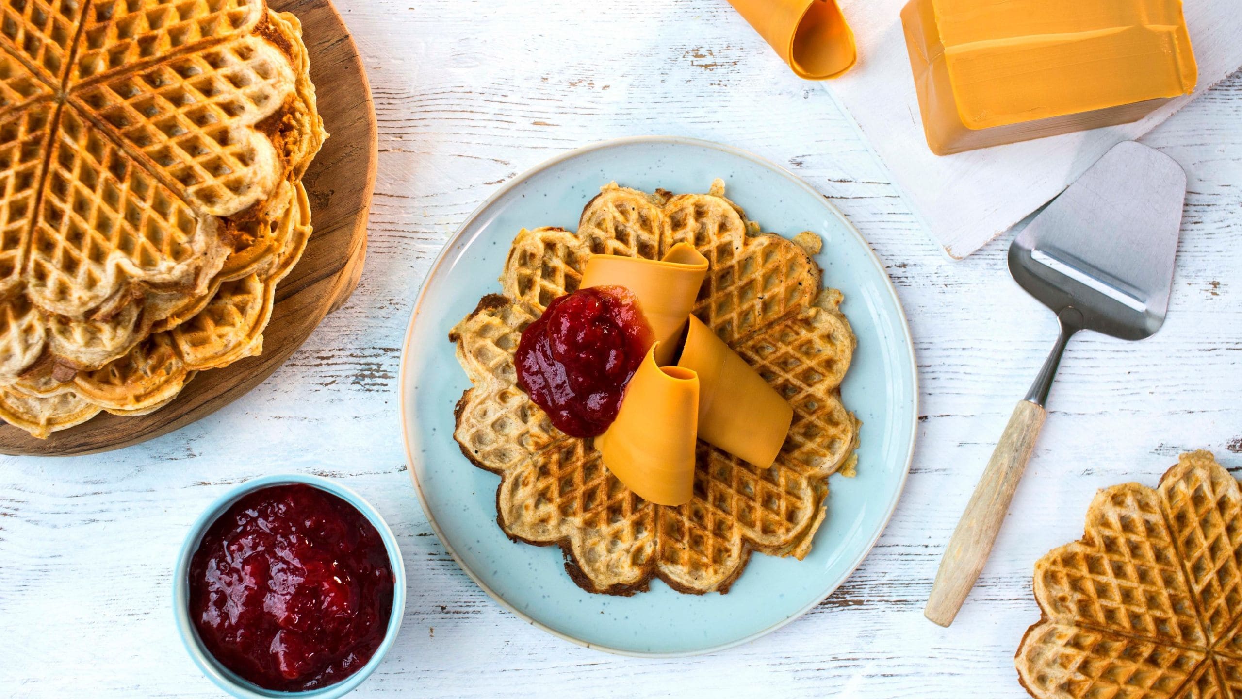 Verdens Beste Vafler - Oppskrift fra TINE Kjøkken