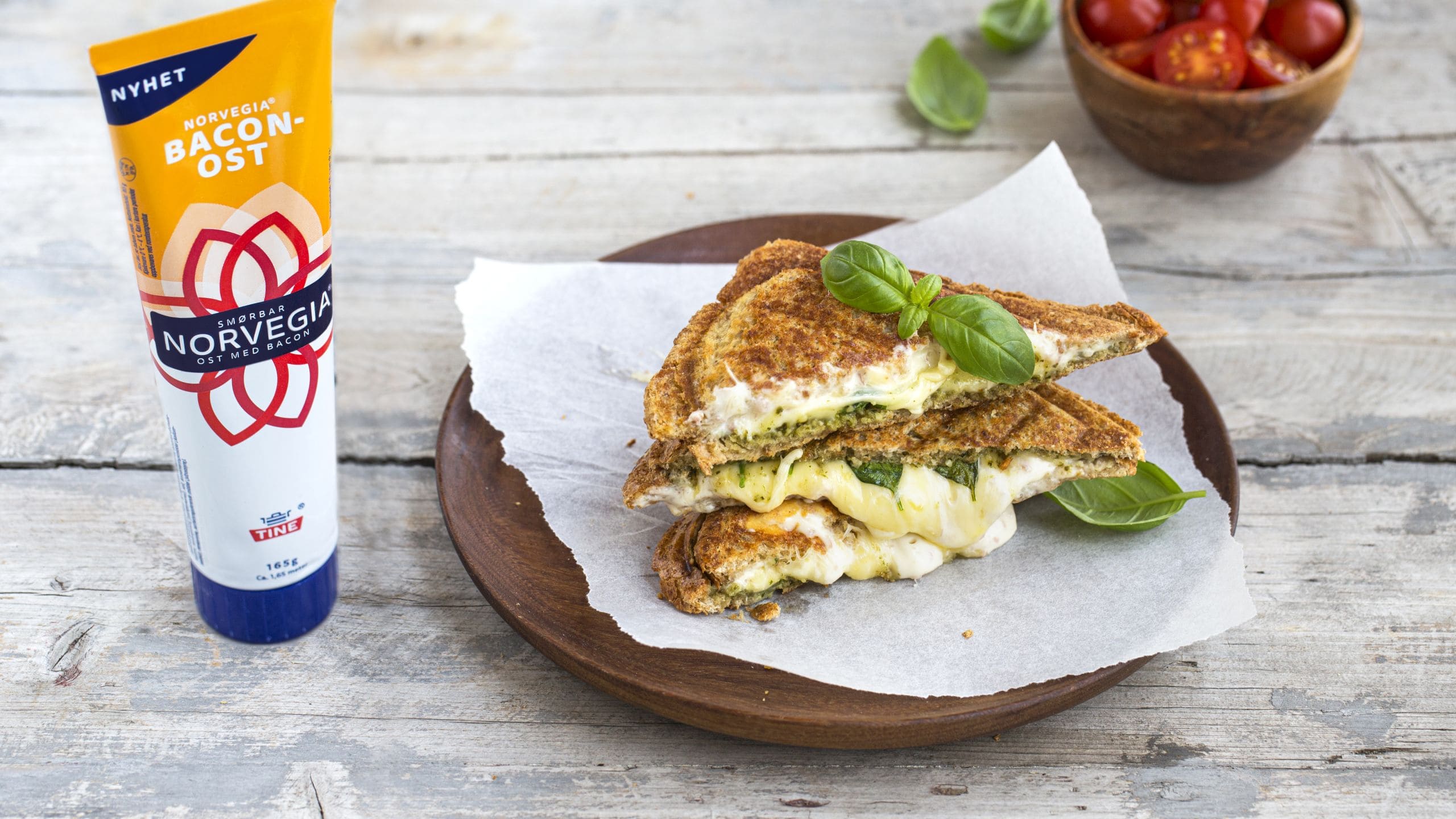 Toast Med Norvegia® Baconost - Oppskrift fra TINE Kjøkken