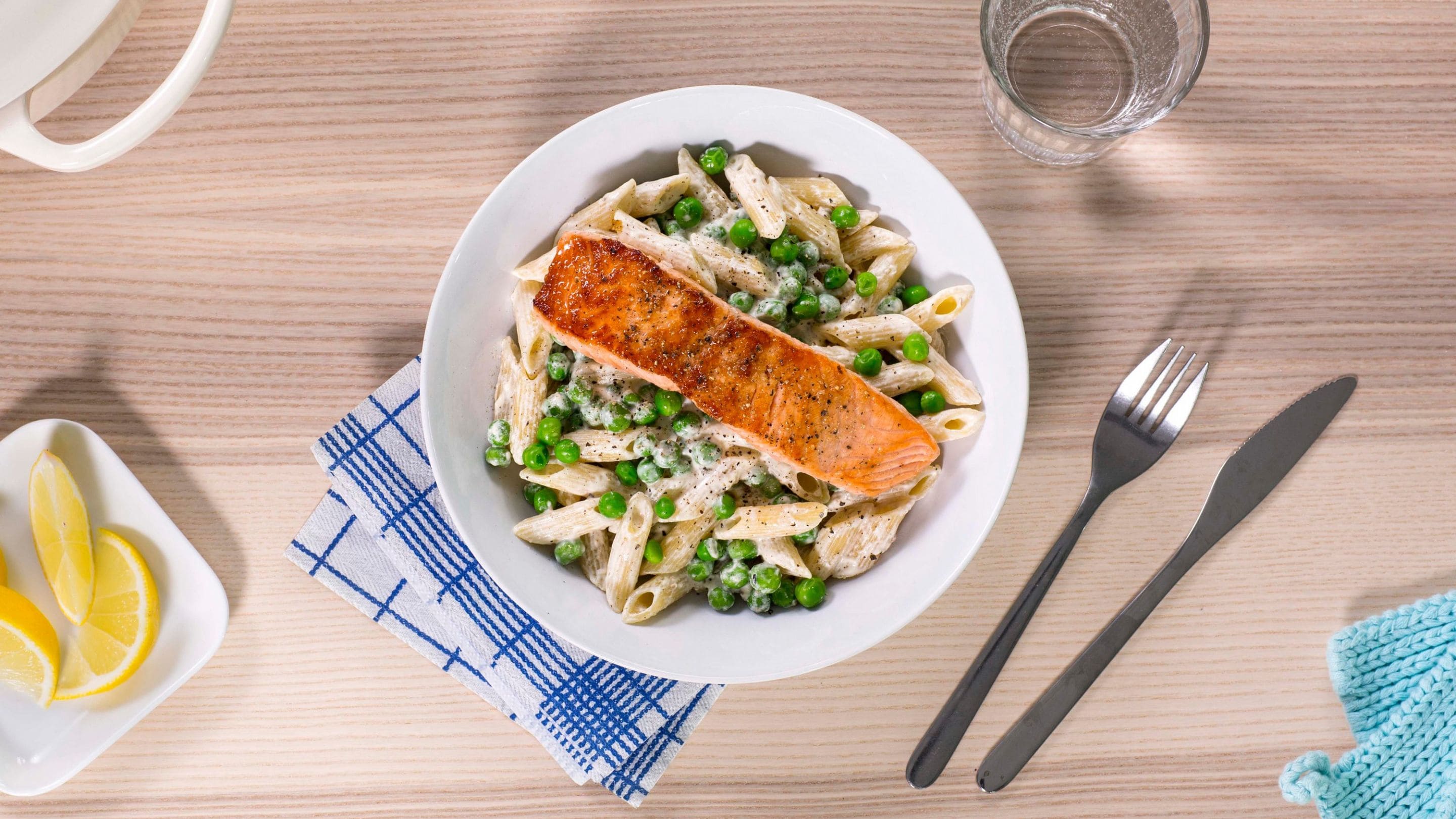Pasta Med Laks - Oppskrift fra TINE Kjøkken