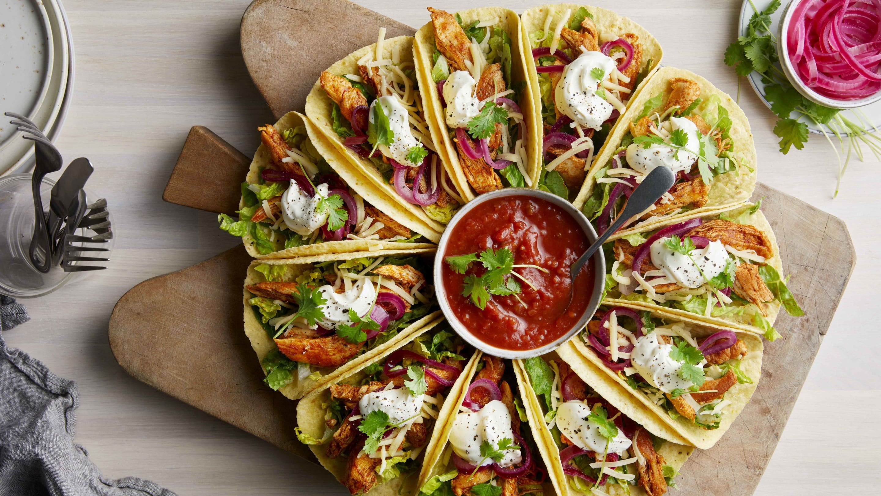 Taco Med Kylling - Oppskrift fra TINE Kjøkken