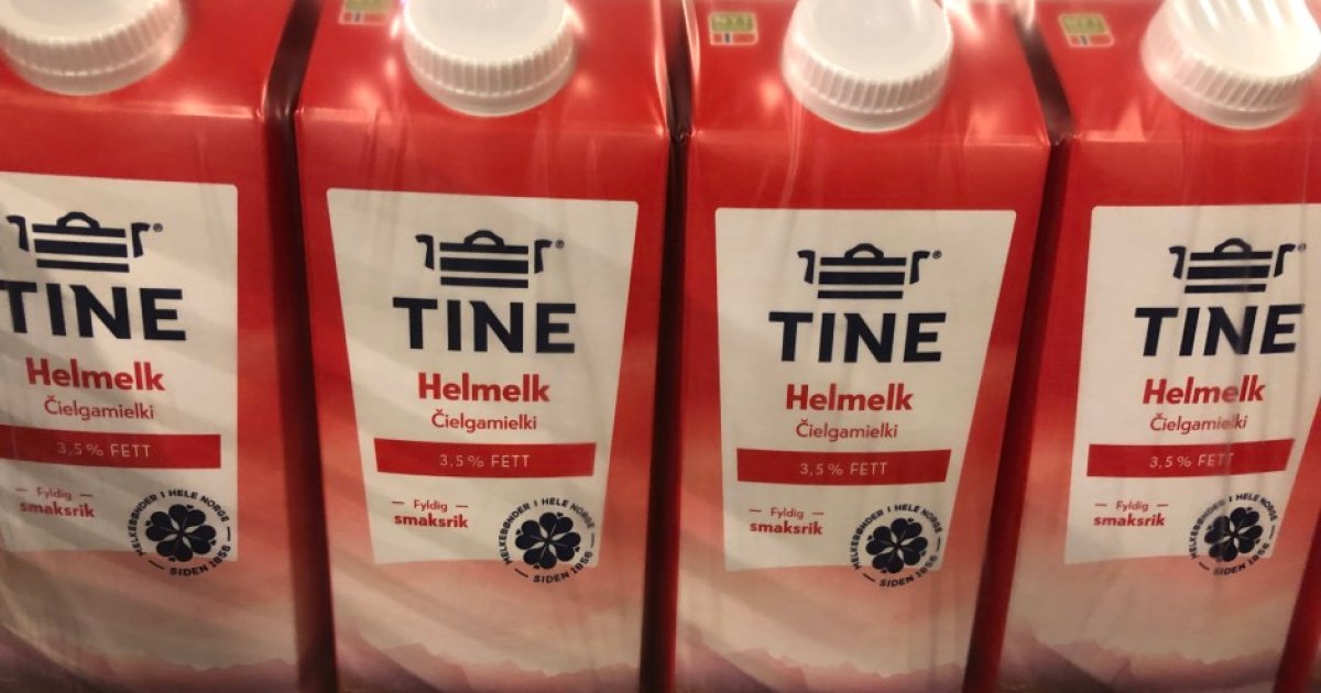 TINE-kartonger på norsk og nordsamisk på vei ut i butikk i Troms og ...